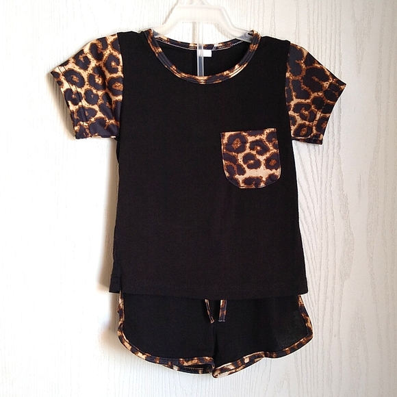 unbranded | Matching Sets | Two Piece Leopard Print Outfit | Poshmark